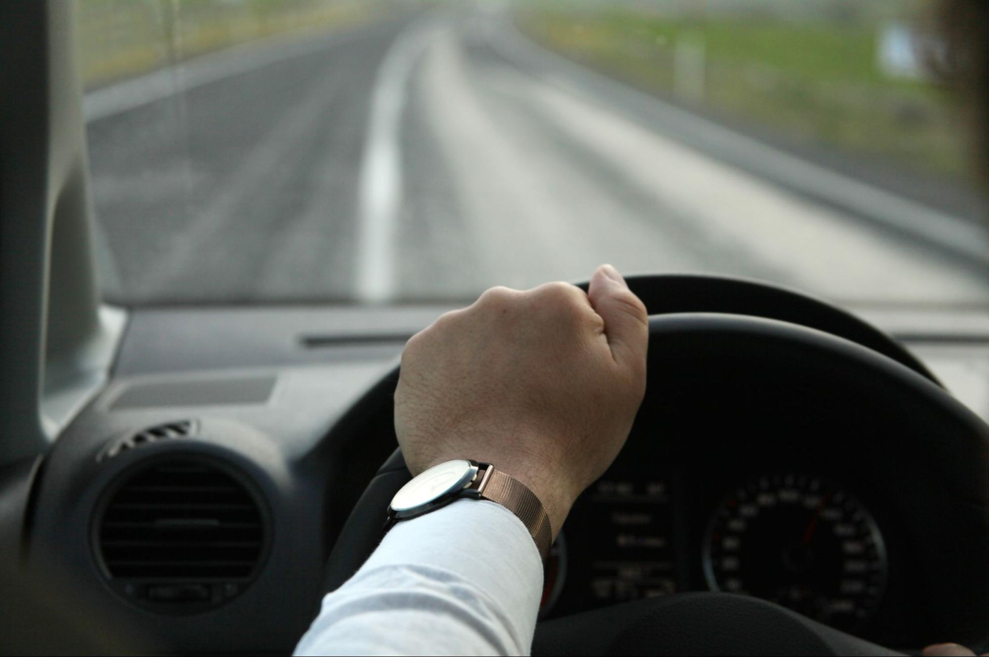 Car Computer Problems? Signs It's Not a Mechanical Issue